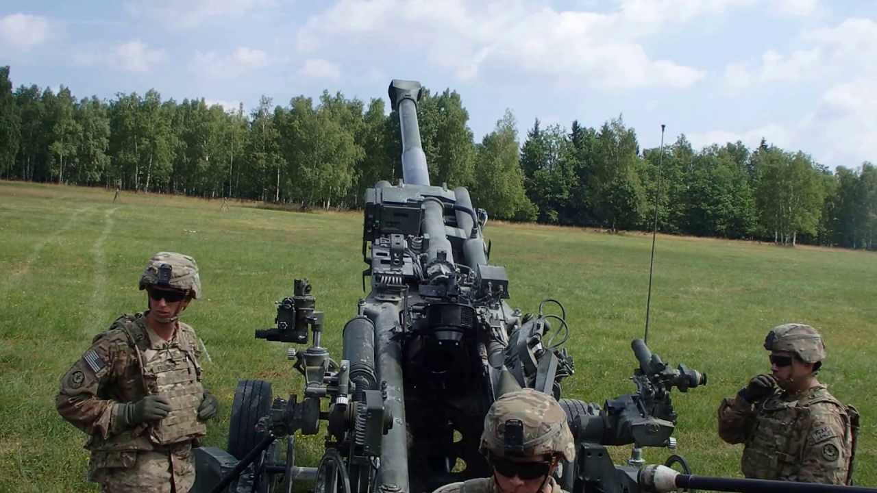 M777A2 live fire vilseck germany 2cr - YouTube