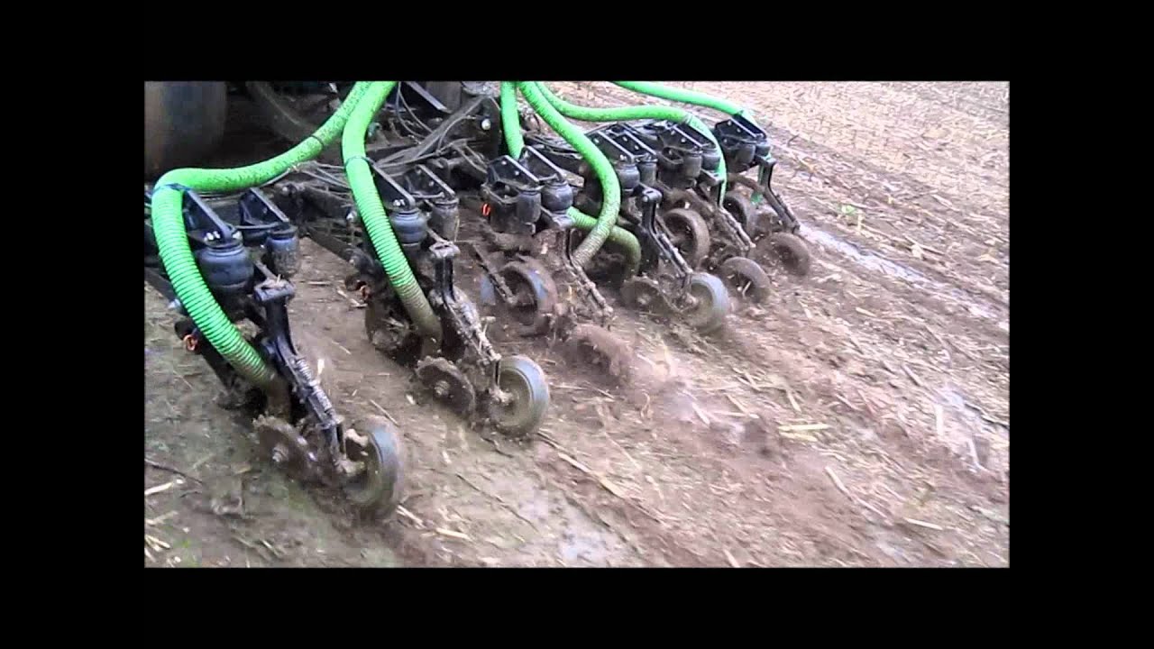 Manure Injection Chesapeake Bay Watershed Dawn 6000 part 2 - YouTube