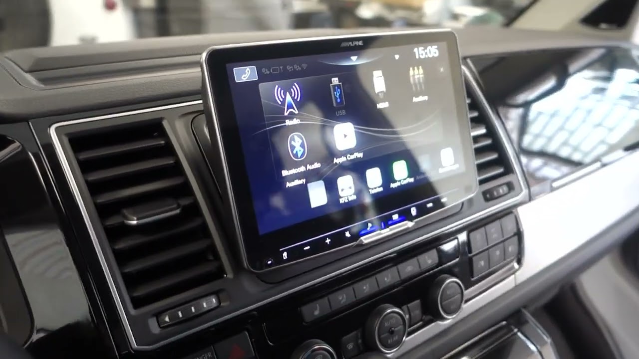 VW T6 Multivan mit Alpine Halo 9 (iLX-F905D) - YouTube
