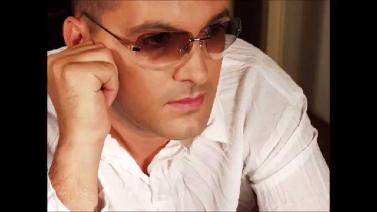 Aco Babic - Sam na svetu - YouTube