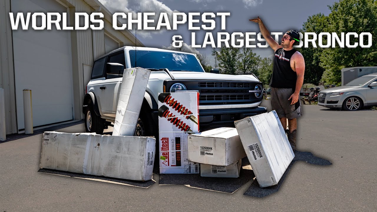 Unboxing My Bronco's 7'' LIFT KIT...*ITS HUGE* - YouTube