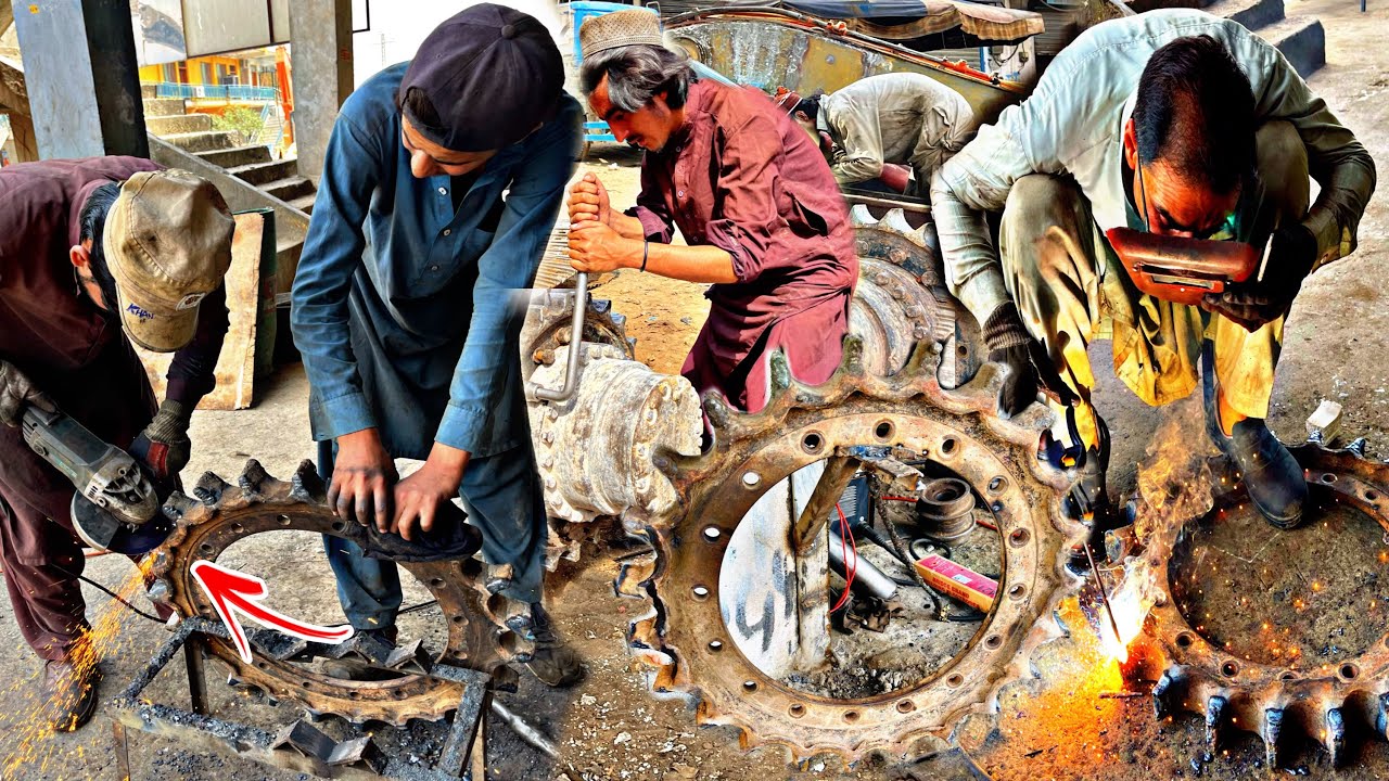 Rebuilding Giant Excavator Rear Chain Sprocket | How Amazing Mechanic ...