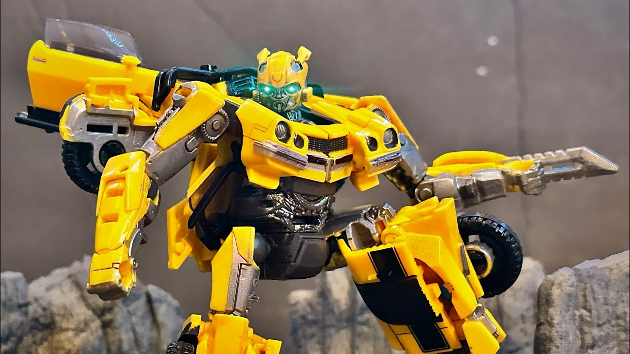 Bumblebee Vs Battletrap | Transformers Rise of the Beasts Fight In STOP ...