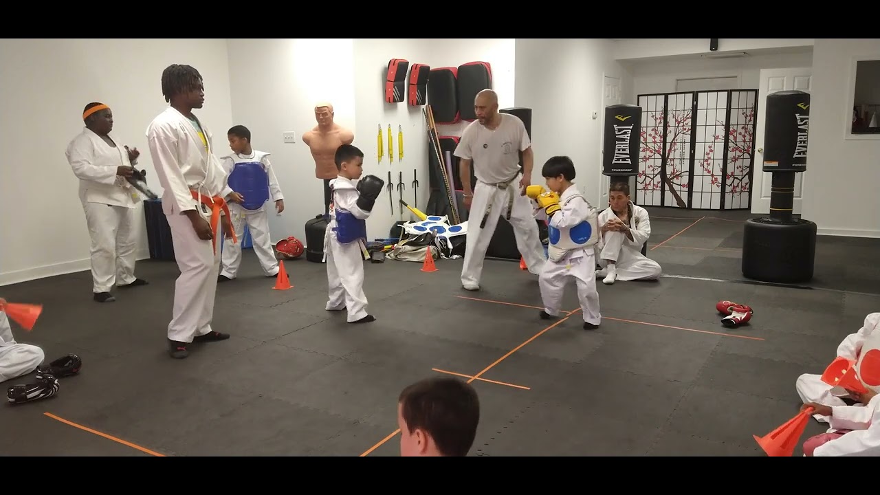 Fight it out🥋 - YouTube