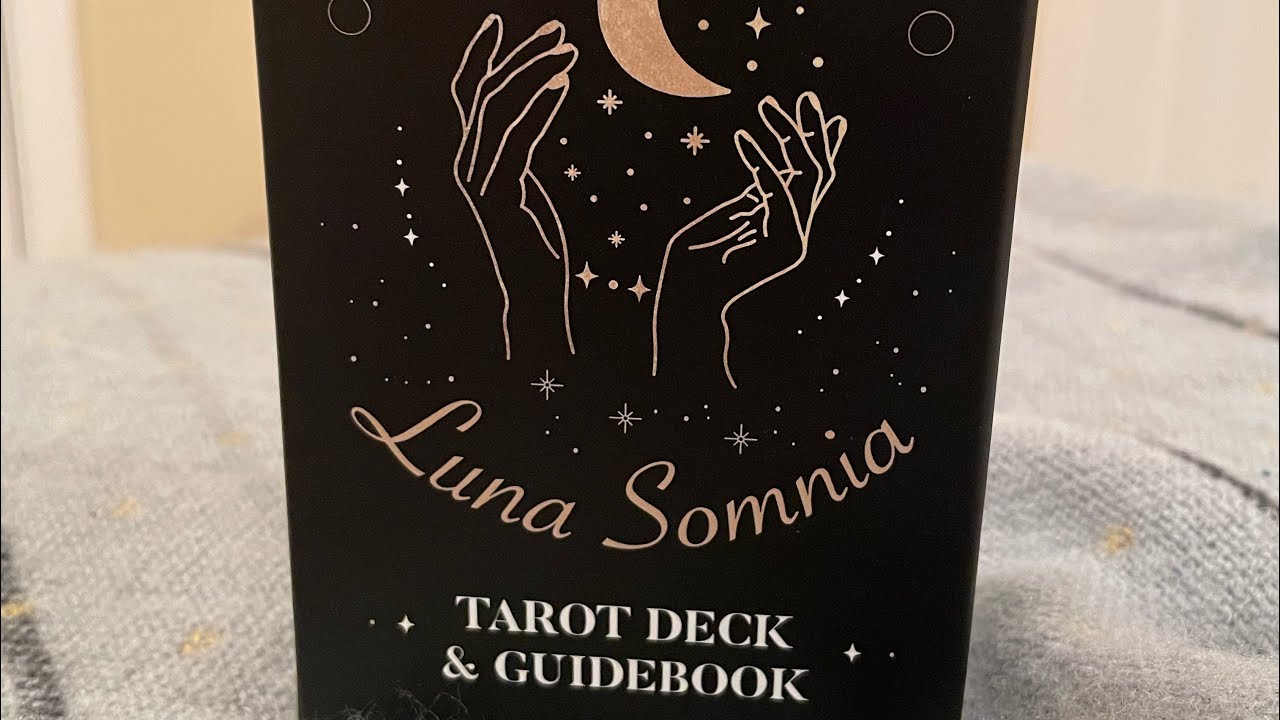Luna Somnia Tarot: *Unboxing & Flip Through* - YouTube