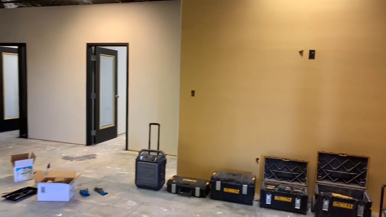 Realty ONE Group Gateway Yuma HUB - YouTube