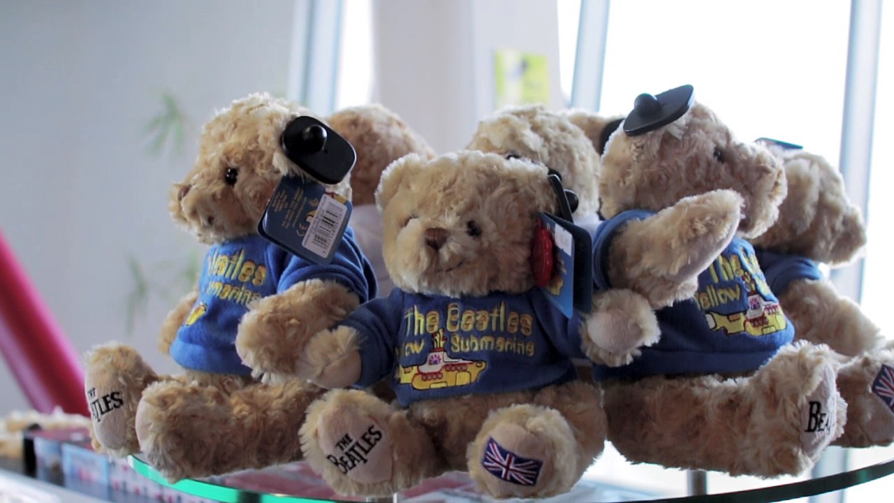 The Fab4 Store at The Beatles Story - YouTube