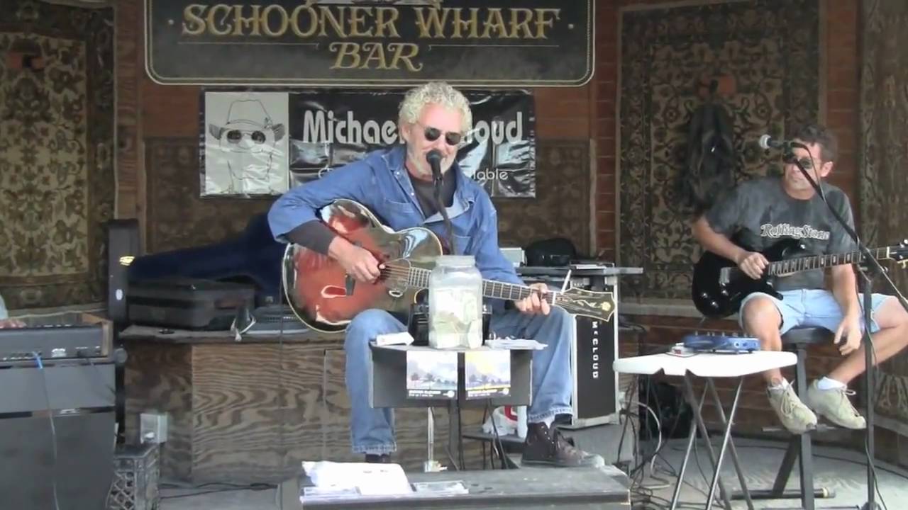 Michael McCloud "Tourist Town Bar" One of his Original songs - YouTube