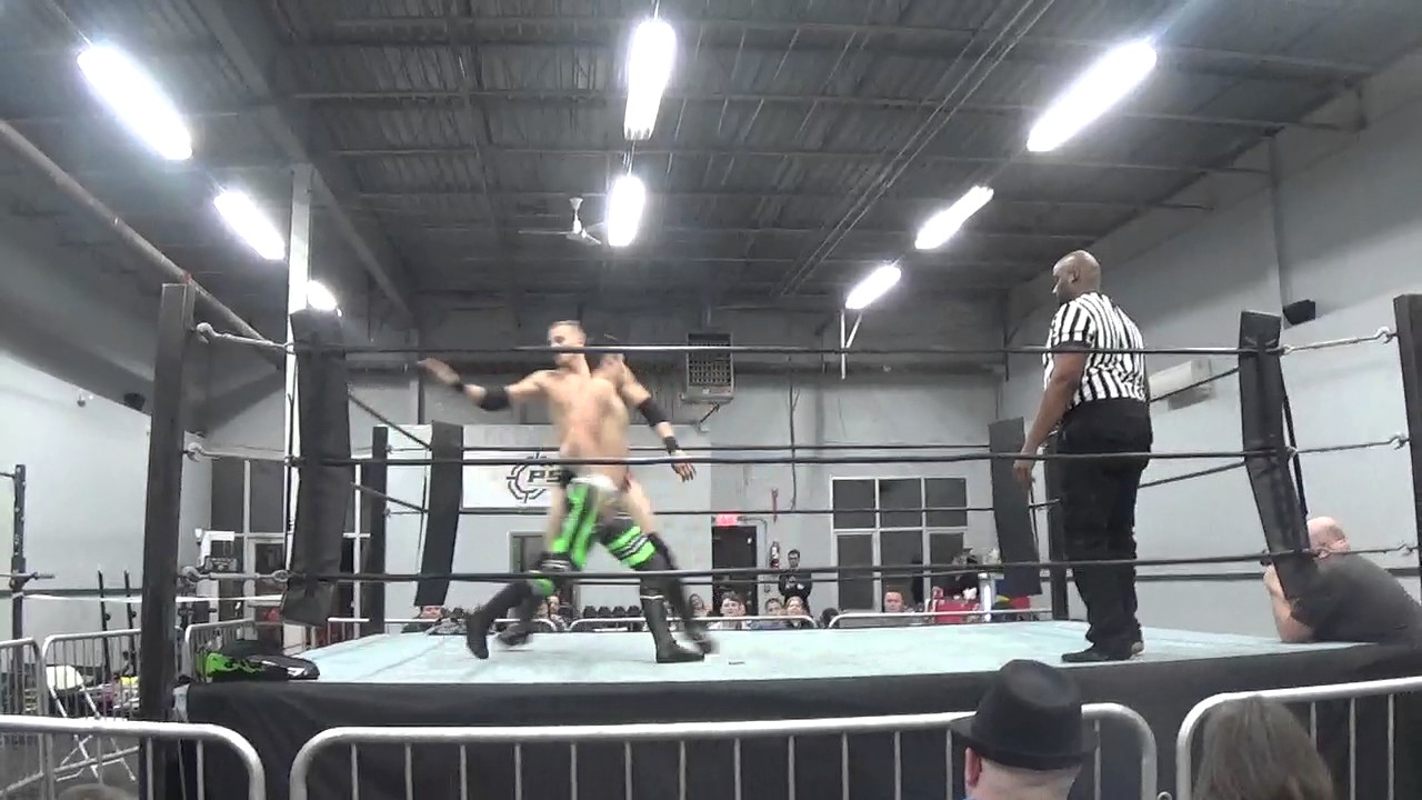 Yuta vs Patrick Scott - YouTube