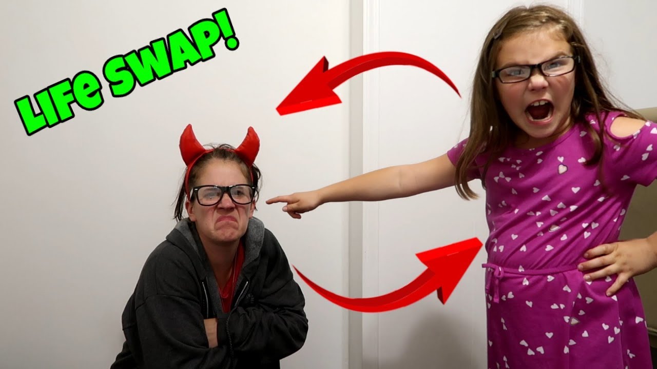 Body Switch Up! Carlie Switches Lives With Mom For 24 Hours! Life Swap ...