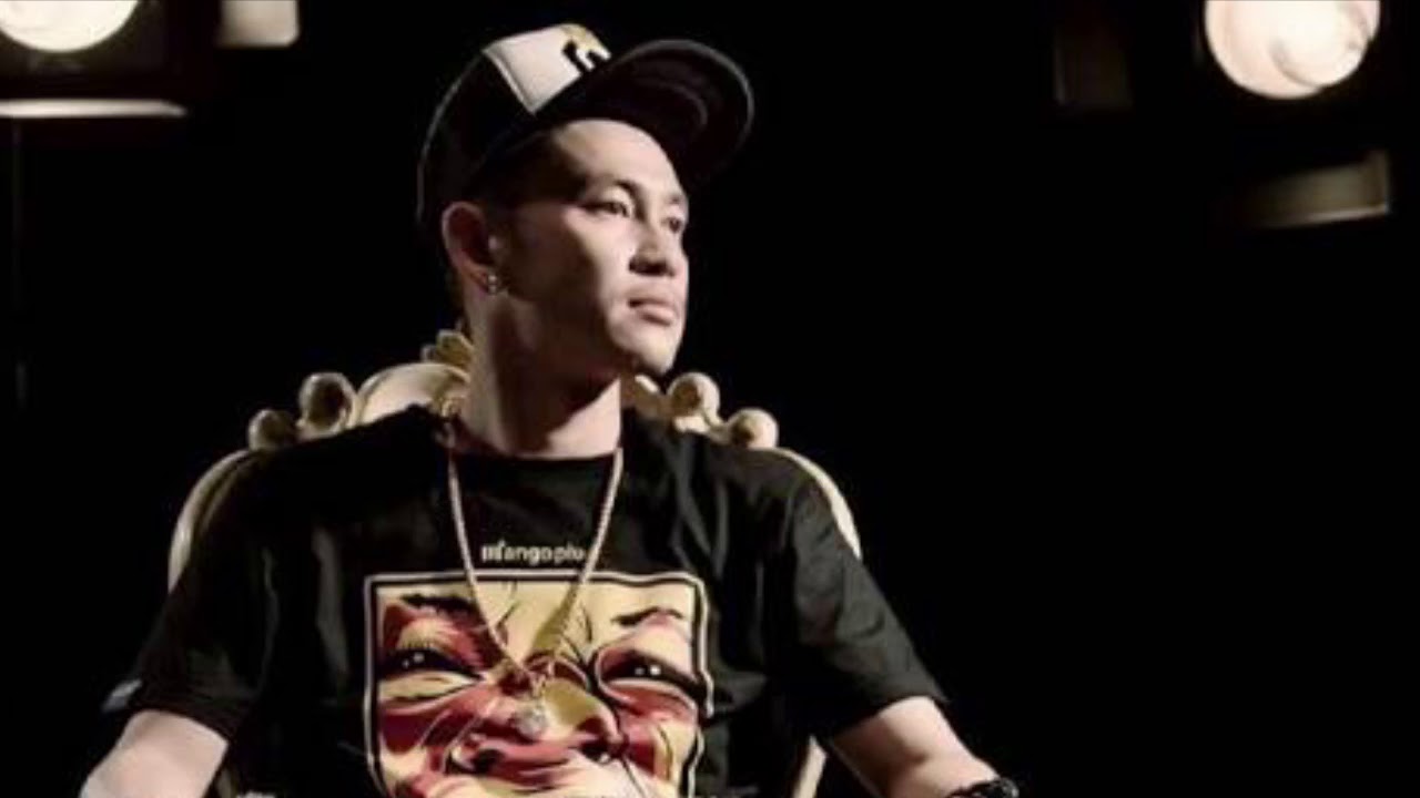 ปู่จ๋านลองไมค์ ท่อนตัด รายการ the rapper thailand - YouTube