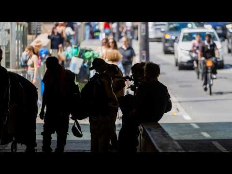 'ZOMBIELAND':  Addiction crisis crowds out pedestrians along downtown Toronto sidewalk