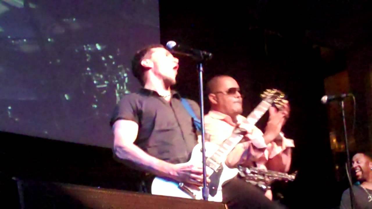 Najee Performs Sweet Love Live at Anthology - YouTube