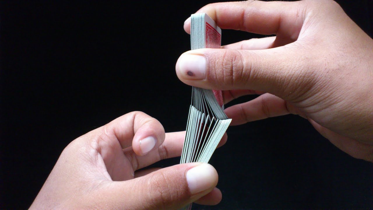 Faro Shuffle Cards Tutorial - Real Cut Of The Decks - YouTube