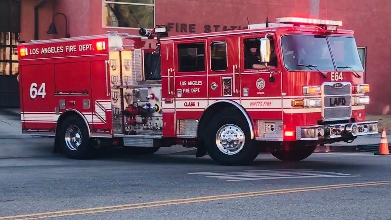 Reserve Rescue | LAFD Engine 64 & Rescue 64 Responding - YouTube