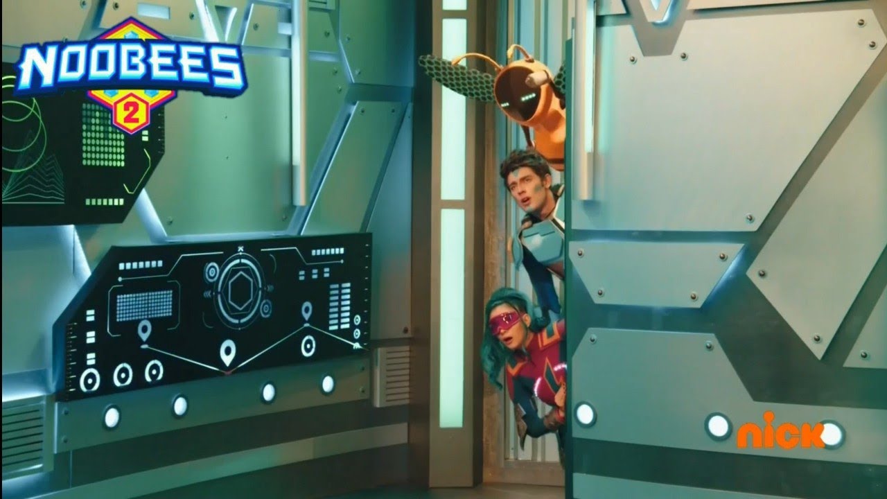 Noobees 2 - Kosnika, Kral e Pixie espiam Game Over (Episódio 06) - YouTube