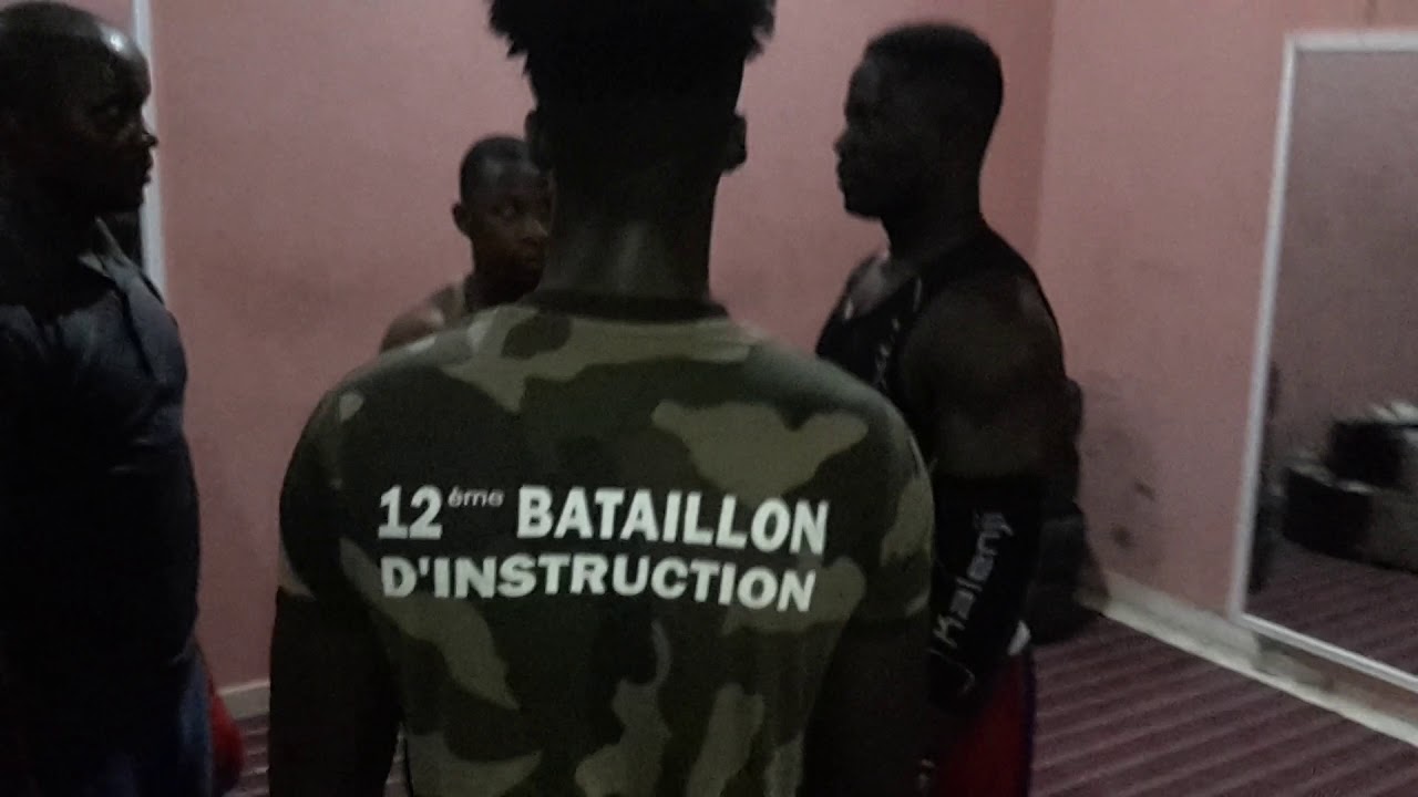 Coach Oumar en action - YouTube