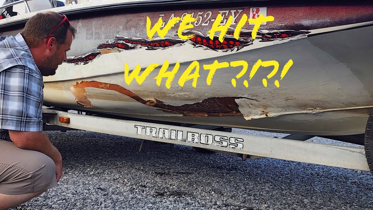 EPIC boat Fail...MAYDAY! MAYDAY! we're going DOWN!!!! - YouTube