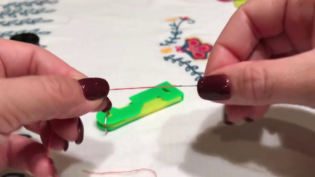Automatic Needle Yarn Threader - YouTube