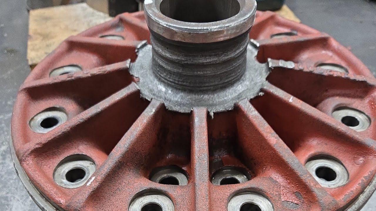 Cast Iron Differential carrier repair. Build up for new bearing! - YouTube