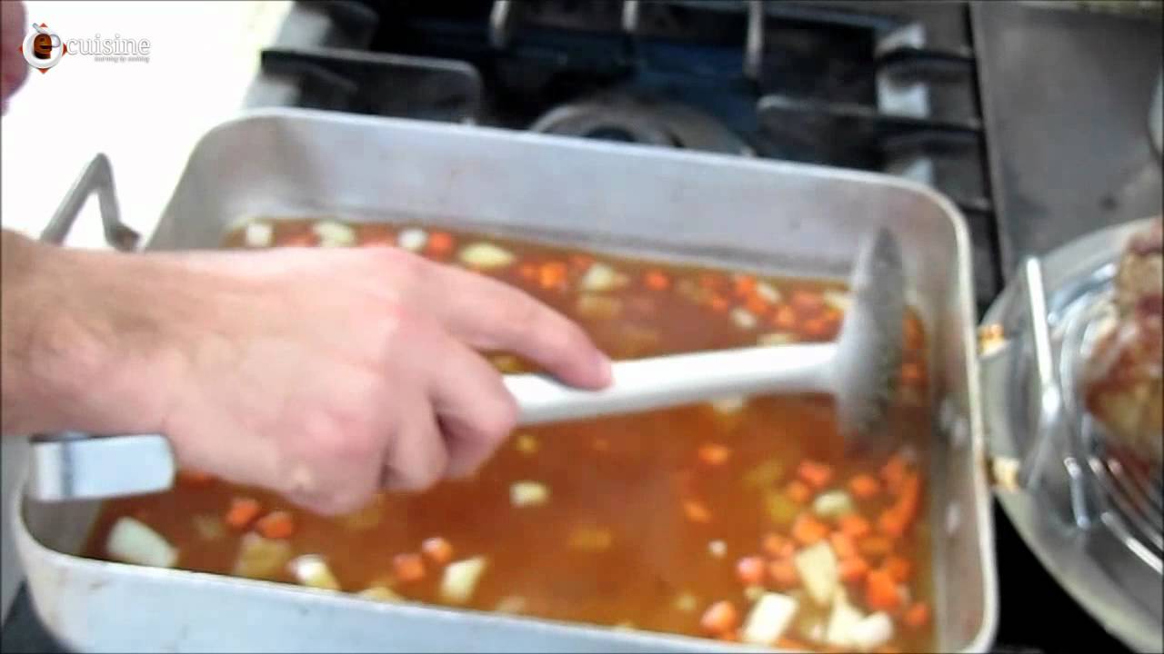 [FR03_10] Confectionner un jus de rôti - YouTube