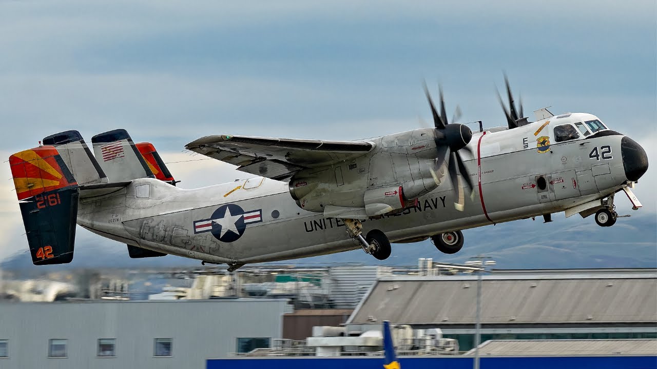 Incredibly Rare Visitor at Edinburgh - US Navy C2 Greyhound! - YouTube