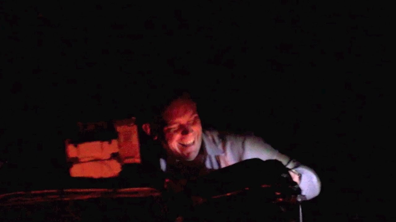 Graham Lambkin live at LUFF 2016 - YouTube