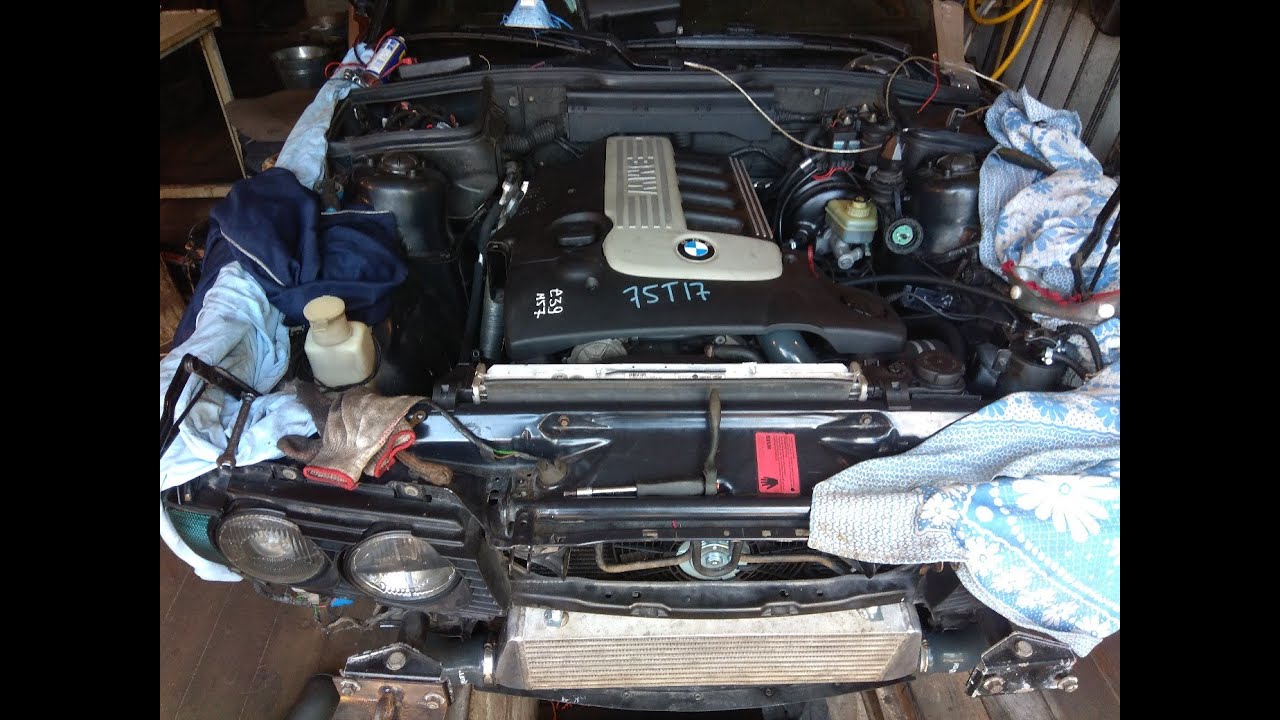 BMW E34 530D Swap M57D30 №9 Замена полуоси - YouTube