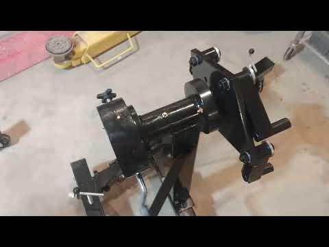 Harbor Freight Daytona engine stand and Harbor Freight 2 ton engine crane - YouTube