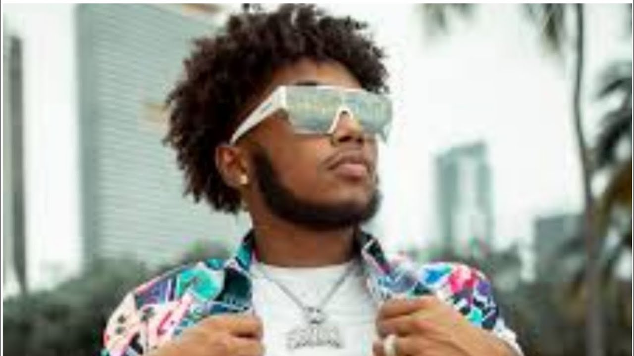 SmoothGio- Bailey (My last Montage) - YouTube