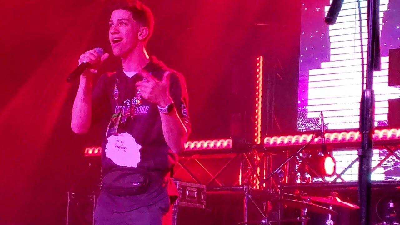 JT Wusky live at BLFC 2021. - YouTube