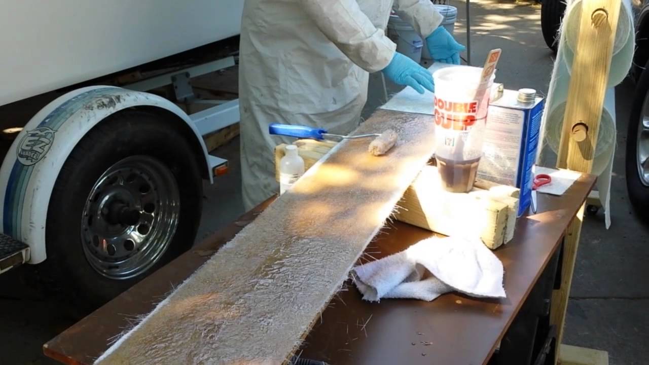 86 Sea Ray Restoration Day 51 Clip 1 Project Update and Fiberglassing ...