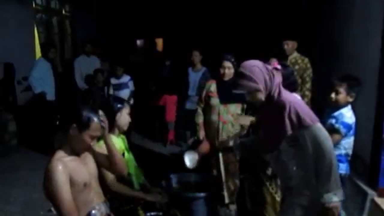 video ritual Mandi kembang ( custom java ) -- DODI - YouTube