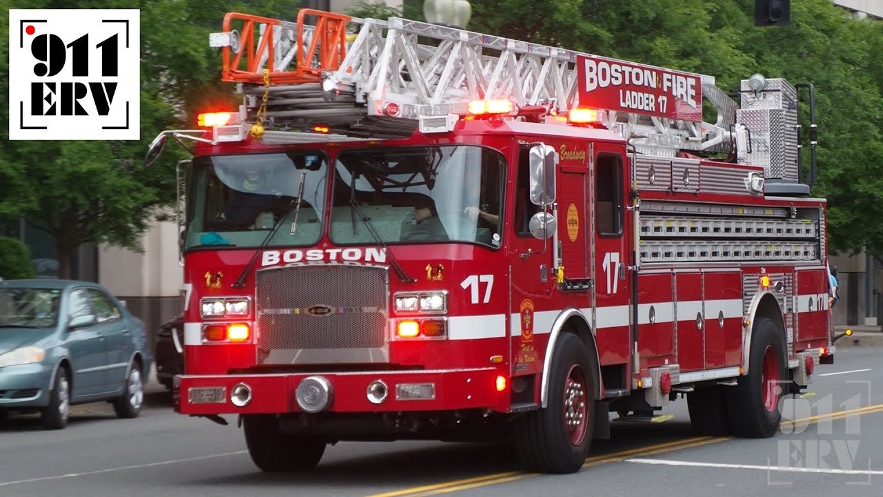 Boston Fire Truck Responding | Ladder 17 - YouTube