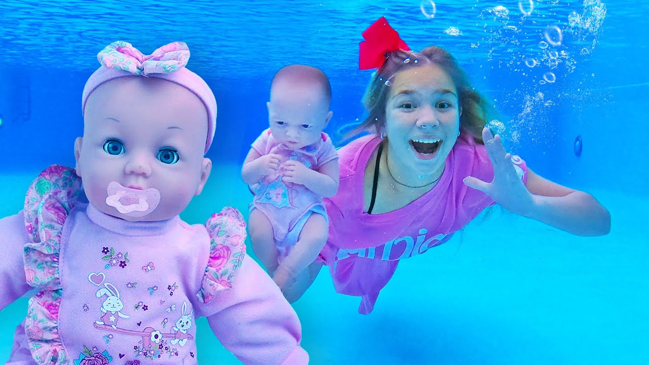 Splish Splash! Maggie and Her Doll Have Pool Fun - YouTube