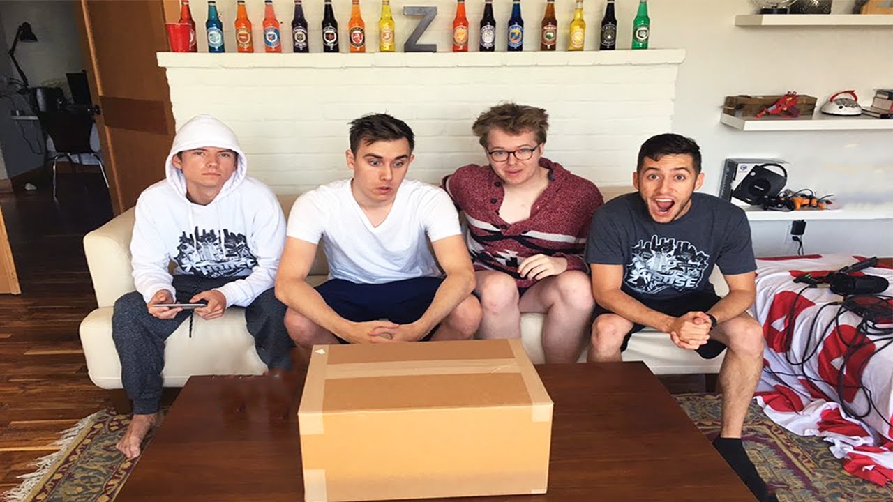 THE Z HOUSE GOT A PACKAGE FROM ACTIVISION - YouTube