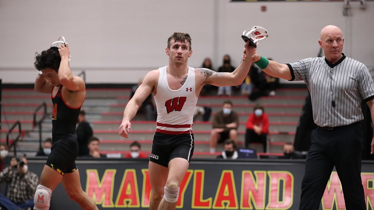 Jump Around Weekly with Chris Bono || Wisconsin Wrestling || January 31 ...
