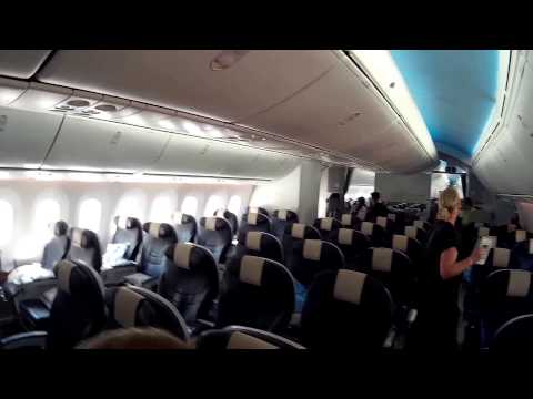 Onboard Thomson Boeing 787 Dreamliner - new Premium Class seats - YouTube