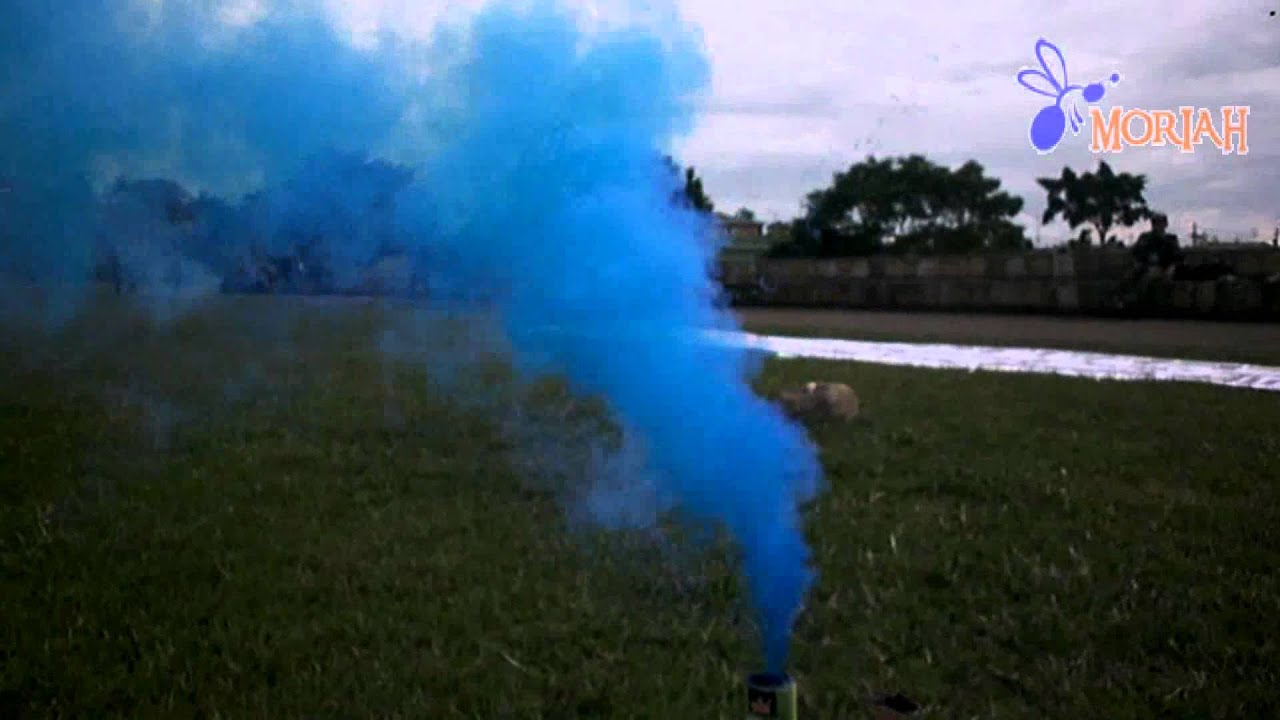 Humo de colores 2 min azul - Pirotecnia Moriah - YouTube
