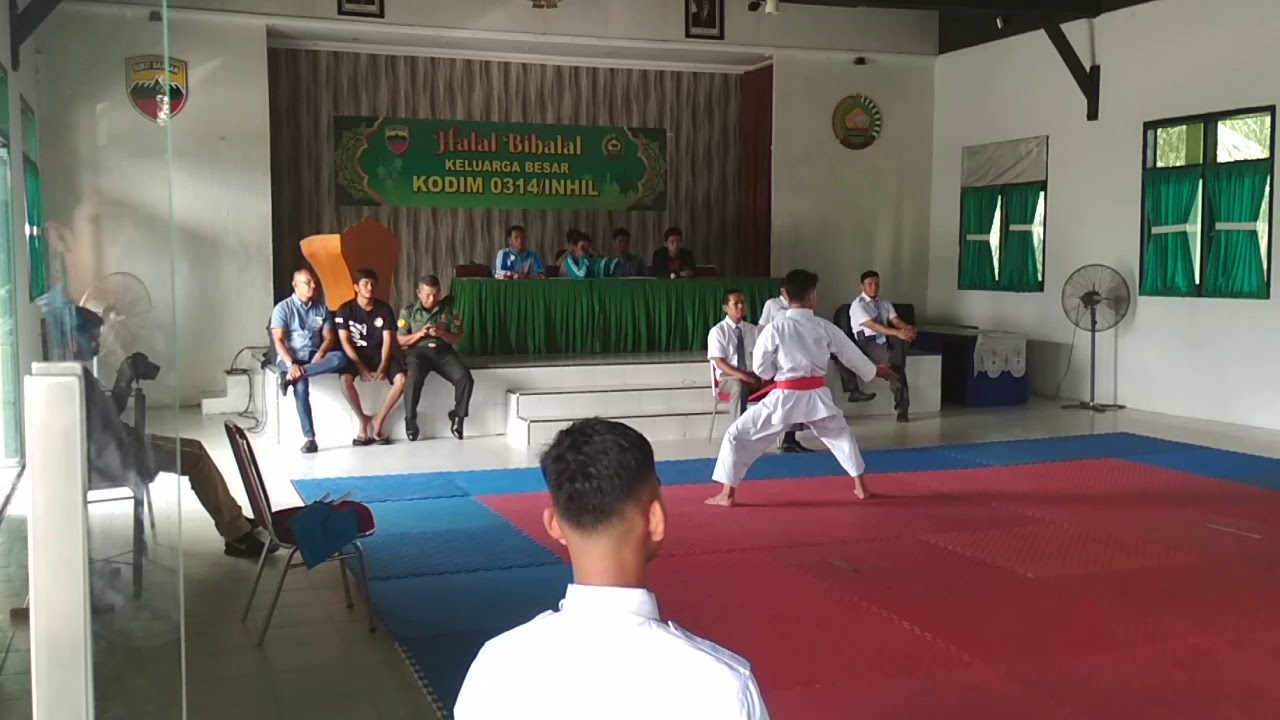 O2SN SMA TAHUN 2019 CABOR KARATE KATA PUTRA - YouTube