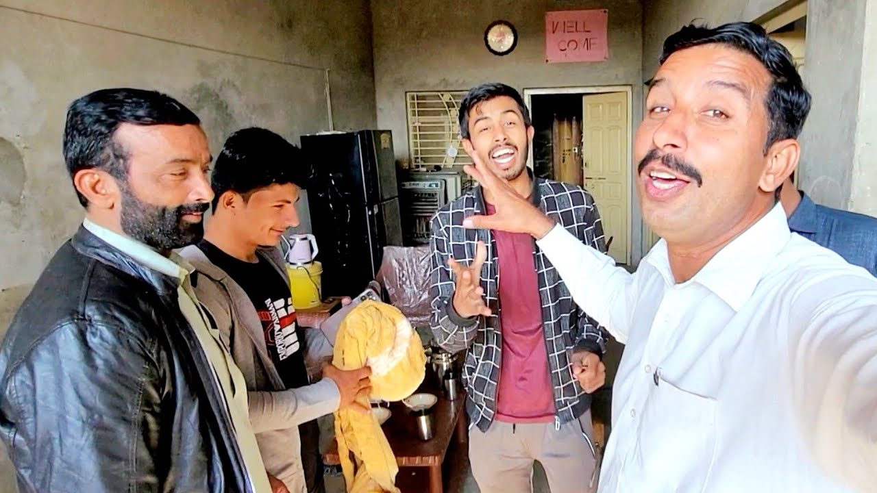 Zoheib Pendu ki Acting / Ladla Jutt Vlogs - YouTube