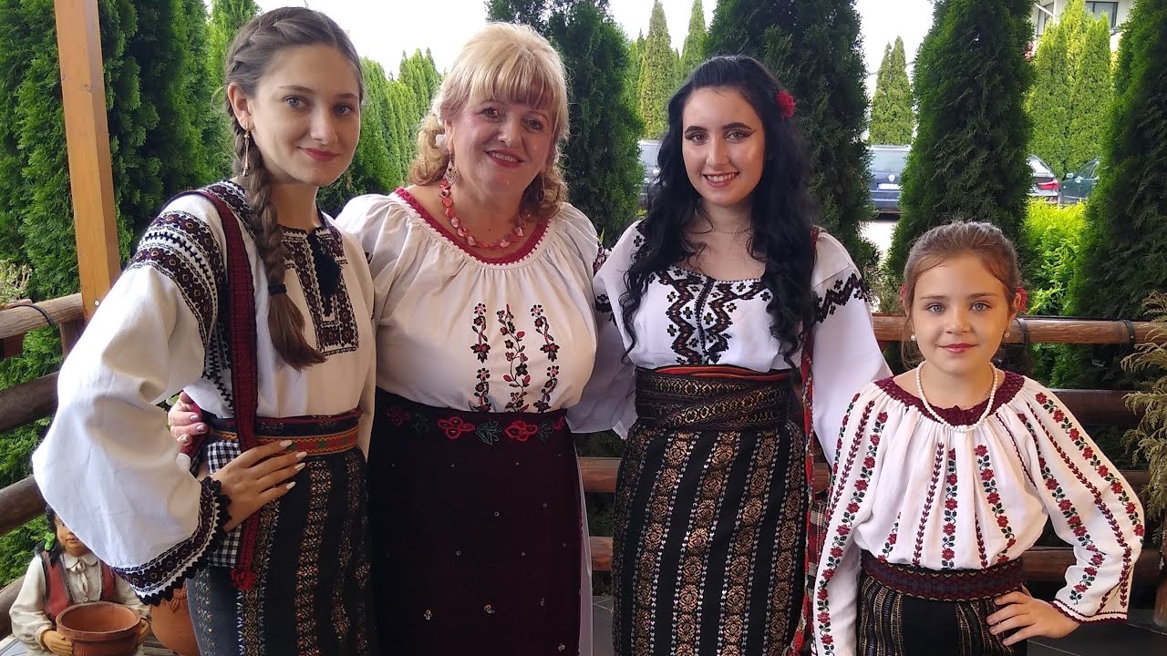 Alexandra Hoidrag - Din Moldova lui Ștefan (Daniela Condurache) - Prof ...
