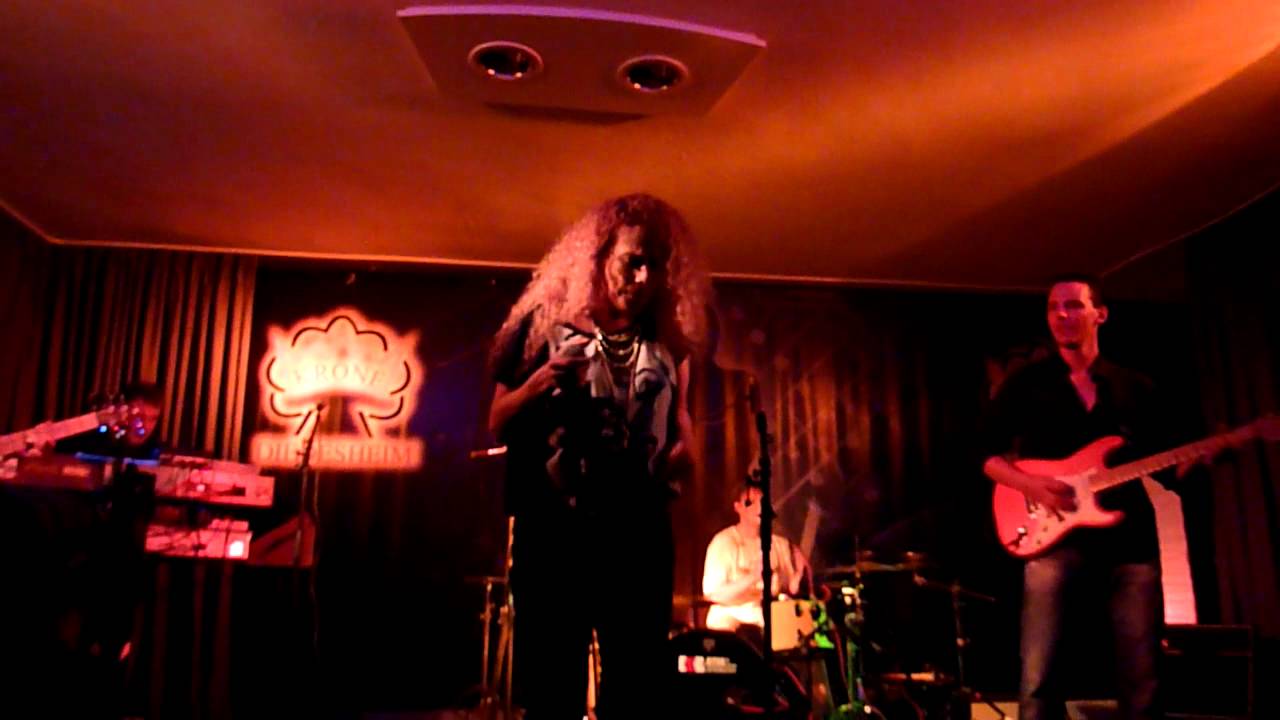 Renee Walker Band 'Kashmir' - YouTube
