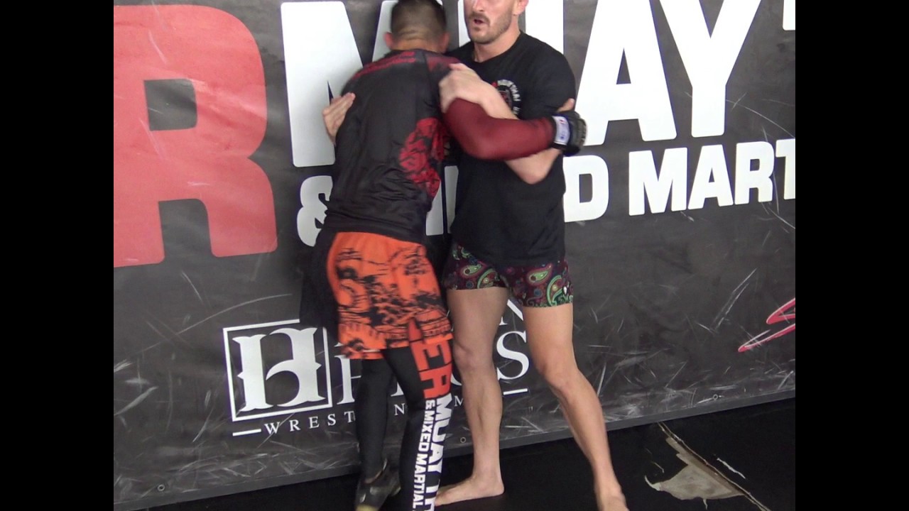 Mma Technique Takedown Against Cage Youtube