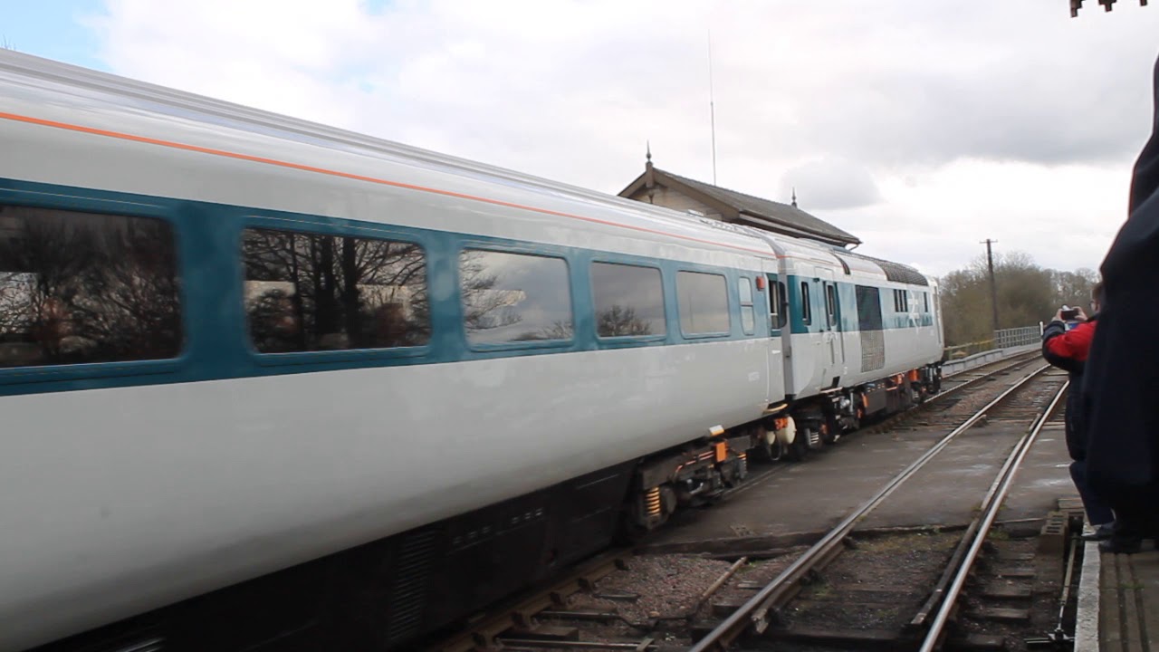 Valenta 41001 HST Leaving Wansford **THRASH** - YouTube