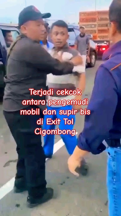 supir bis di Exit Tol Bocimi Cigombong - YouTube