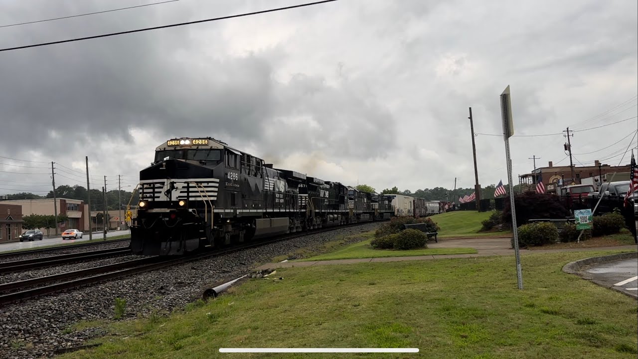 NS 371: NS 4286 4617 4184 4813 Austell GA - YouTube