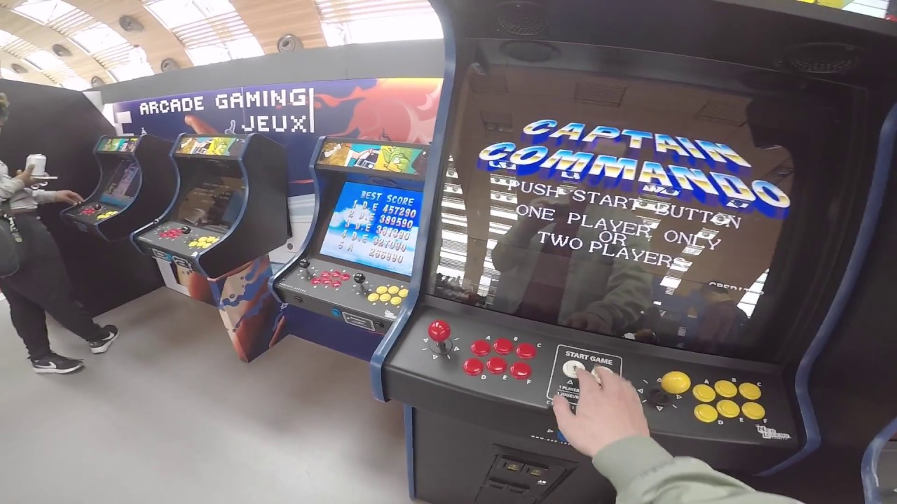 ARCADE GAMING in the AIRPORT │ Charles de Gaulle PARIS FRANCE ...