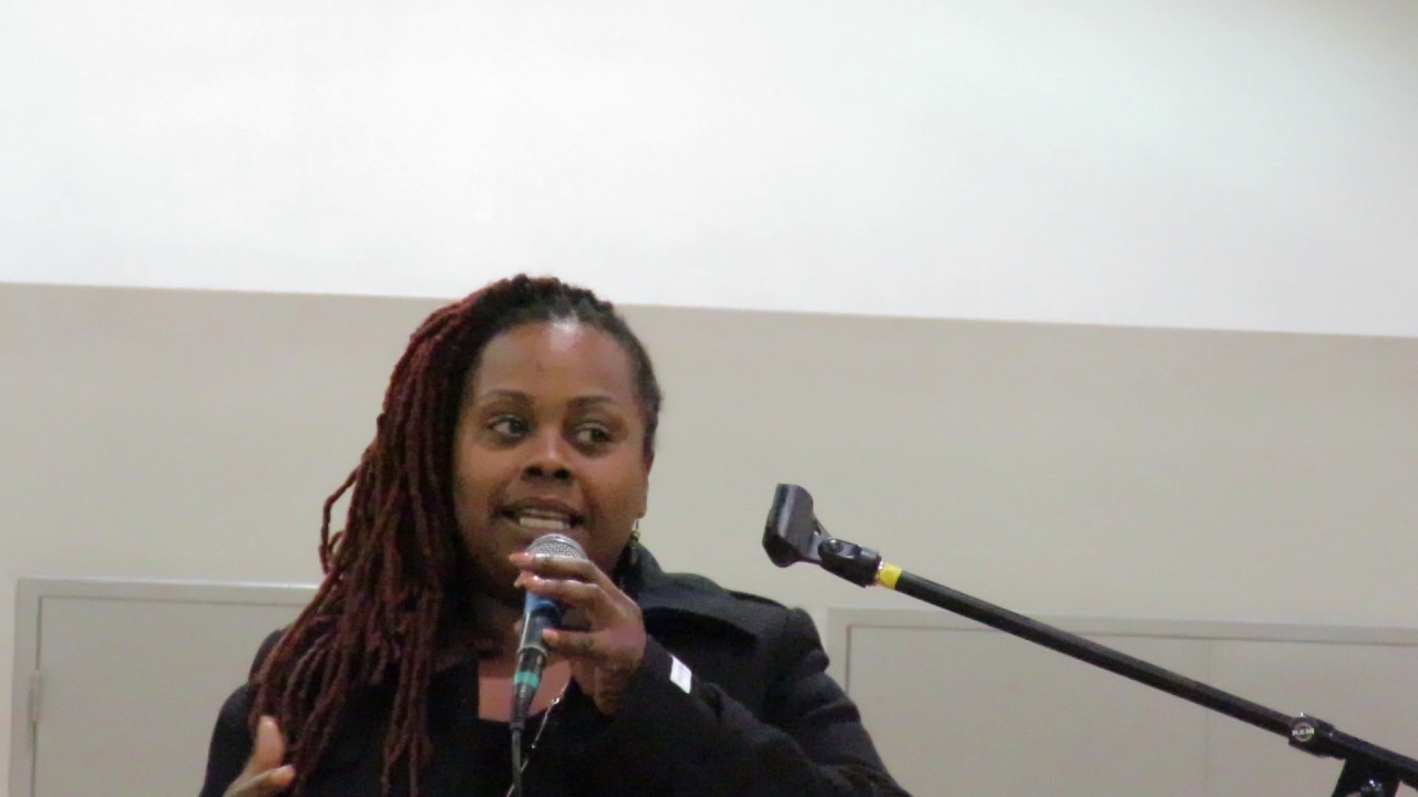 Rev. McBride closes & "Auntie April" Spears sings us out at Chief Scott ...