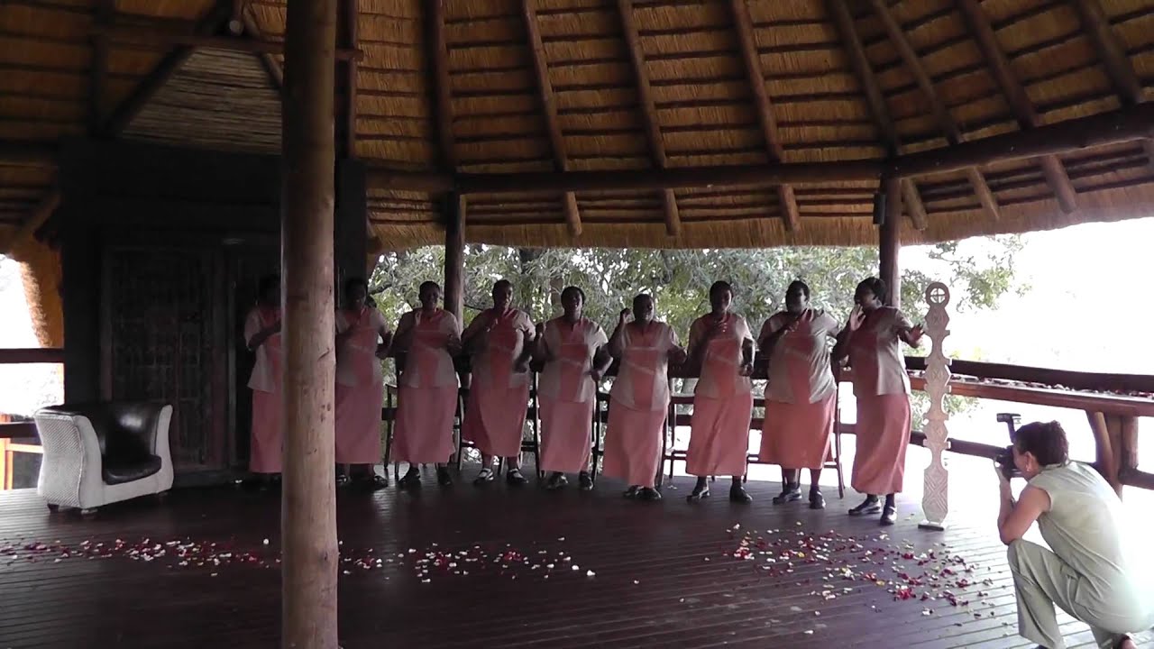 Bob & Tammy's Wedding Choir At Ulusaba - YouTube
